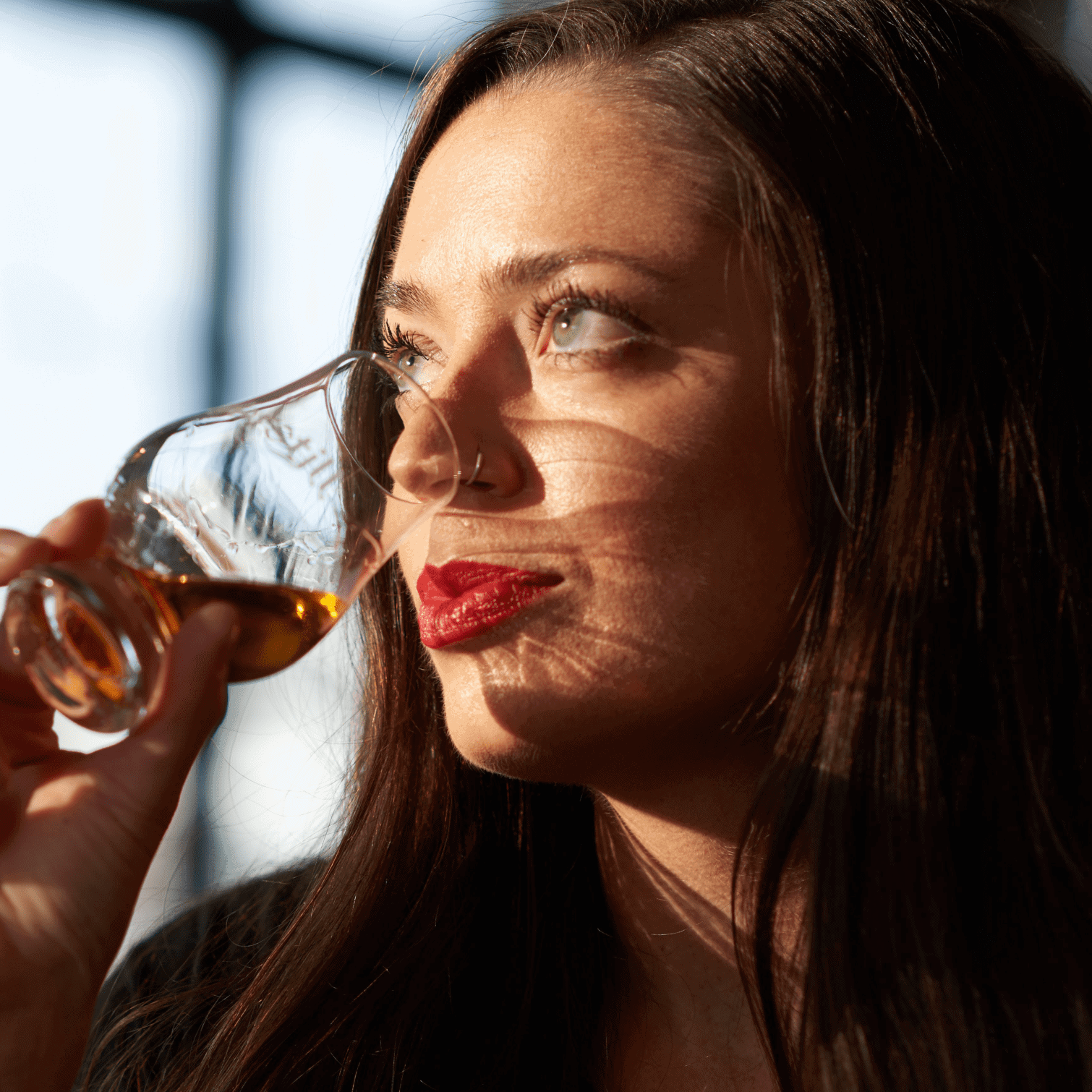 Brands Shaking Up Alcohol's Carbon Footprint - CarbonBetter